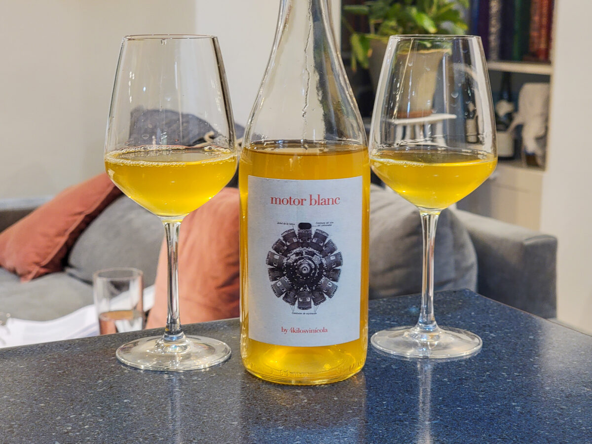 4kilo Motor Blanc 2020 Review - A Fascinating Wine