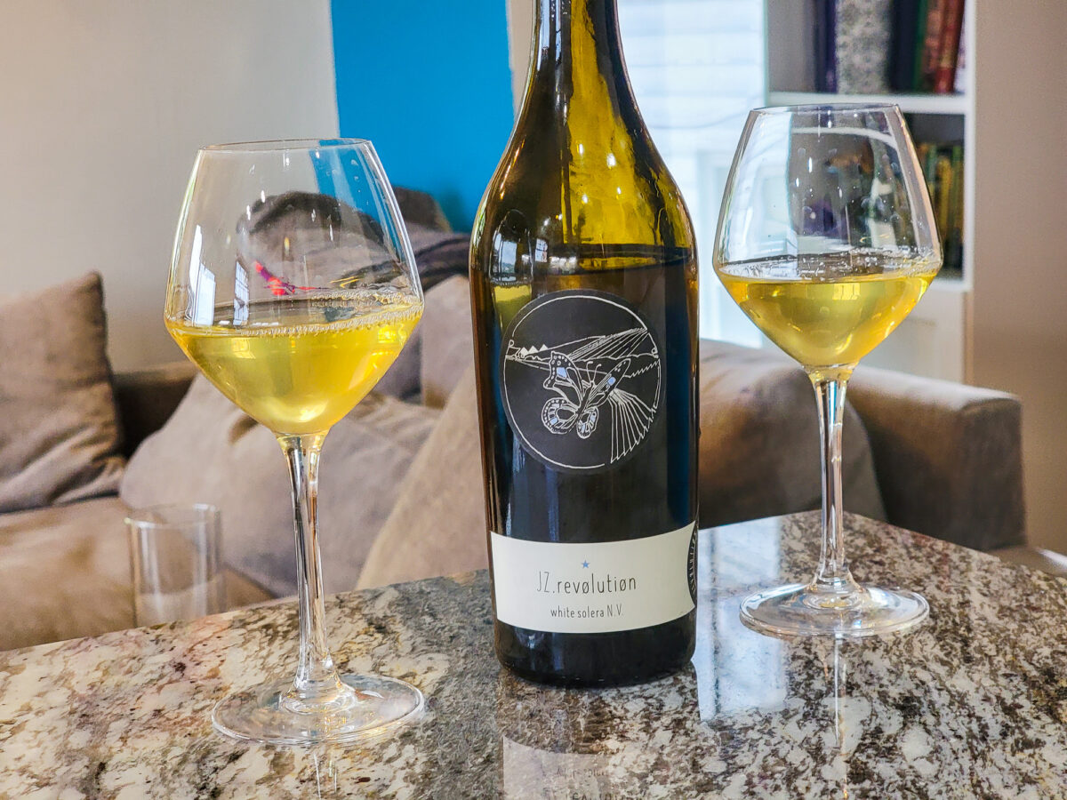 JZ Revolution White Solera NV Review - Refreshing White Wine